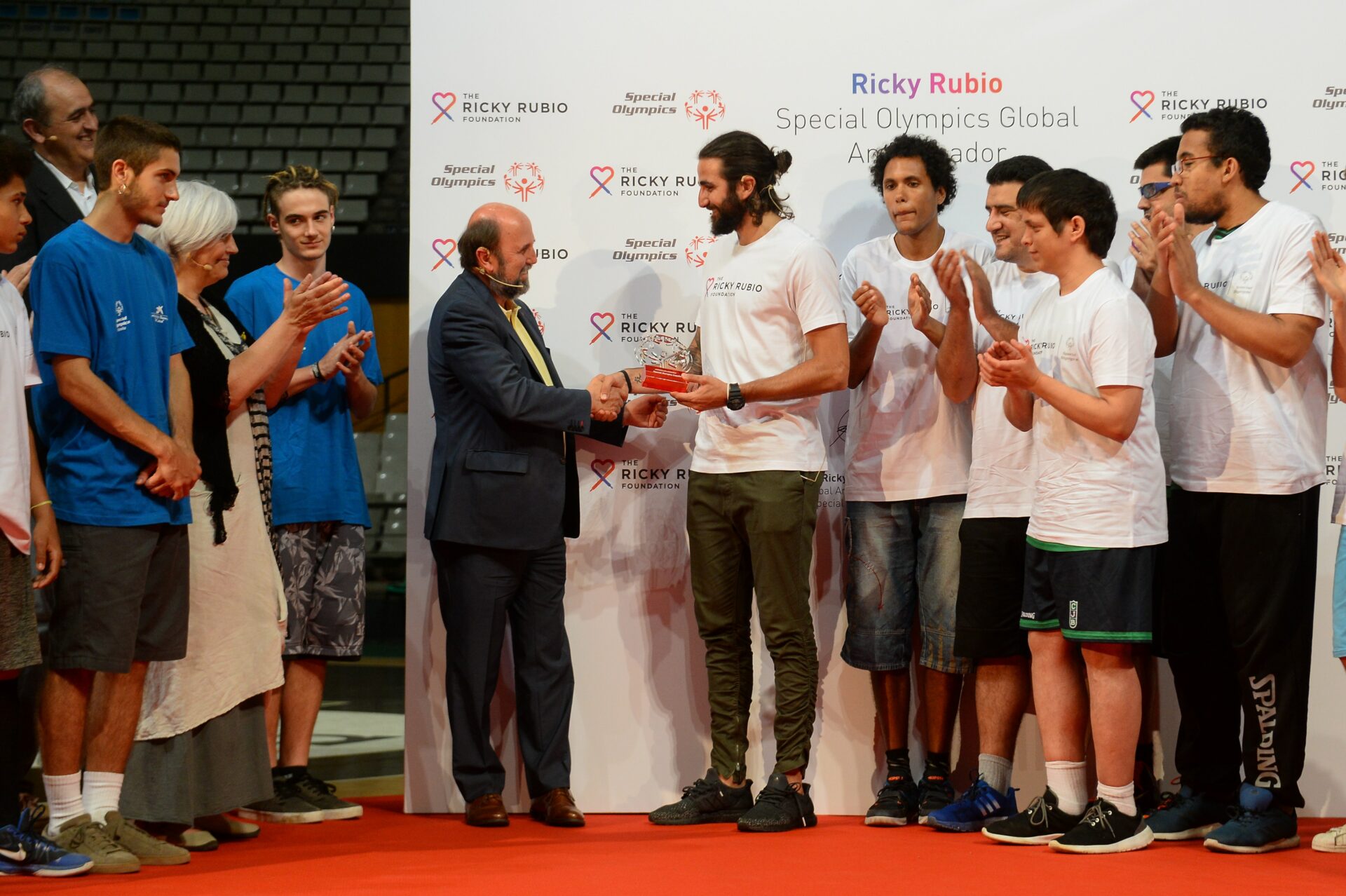 "Basketball is for everyone" - Ricky Rubio Foundation
